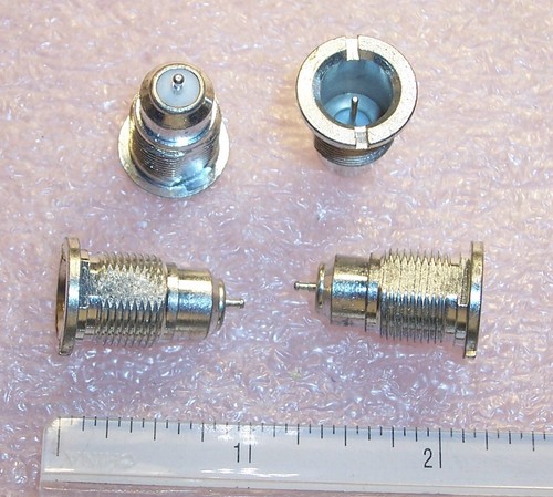 QTY (10) NS3301-3 GILBERT ENG. GSK PANEL MOUNT MALE RF CONNECTORS 75 ...
