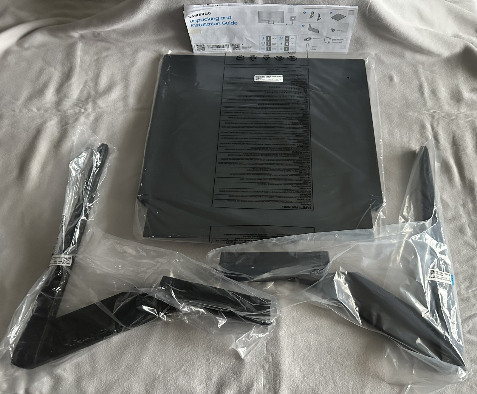 BRAND NEW - Samsung S84D TV Stand Base BN96-57251A / BN96-57252A / BN96 ...