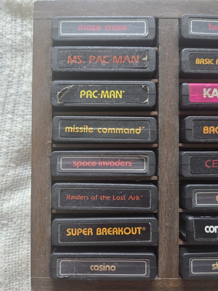 32 Atari 2600 Video Game Cartridges Lot in Wooden Storage Container ALL ...