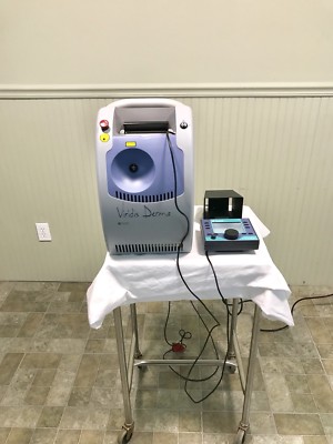 Quantel Viridis Derma Laser 2006 with Footpedal and Power Cord With ...