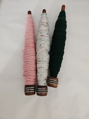 Vintage Wood Thread Spools Industrial Textile Bobbin Spindles & Thread ...