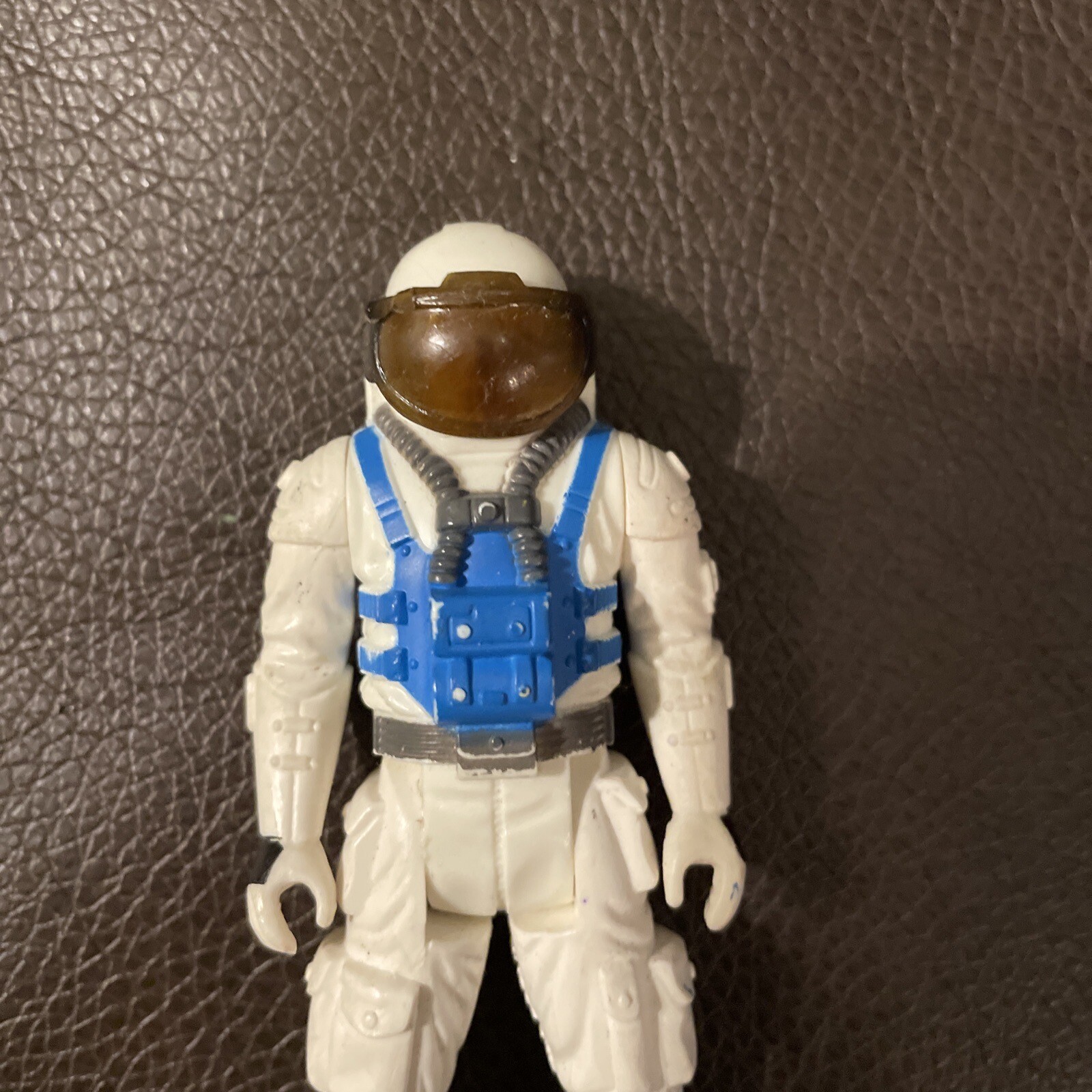 Vintage 1984 Milton Bradley Robotix R-2000 Pilot Astronaut 3.75" Action ...