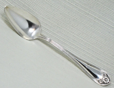 Flatware & Silverware - Daisy Pattern