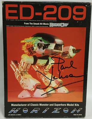 ROBOCOP : ED-209 MODEL KIT MADE BY HORIZON AND SIGNED BY PAUL VERHOVEN ...