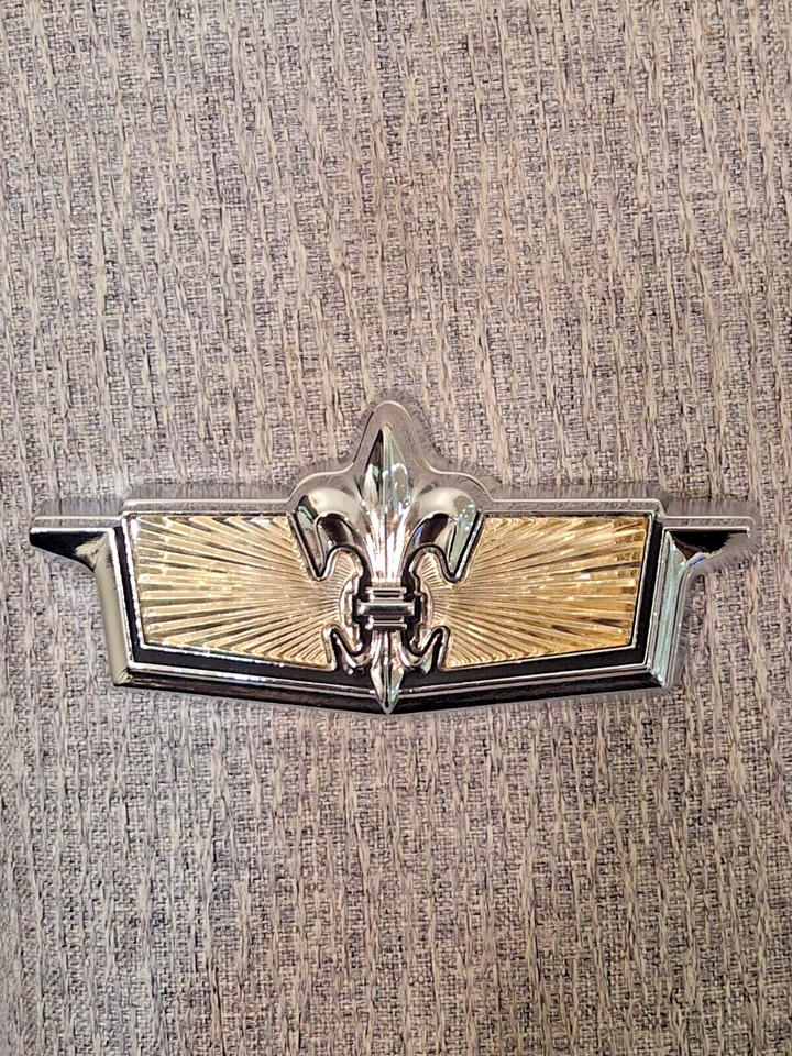 NEW 1980 1990 CHEVROLET CAPRICE TRUNK LOCK EMBLEM CHEVY 77 90 | eBay
