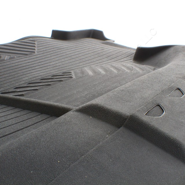 Floor Liner GMC OEM ACCESSORIES 84348198 for sale online | eBay