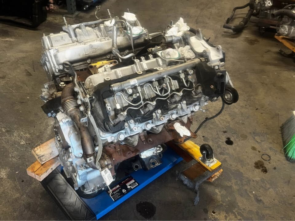 2020 2021 2022 2023 Sierra Silverado 2500 3500 6.6L Diesel Engine LP5 ...