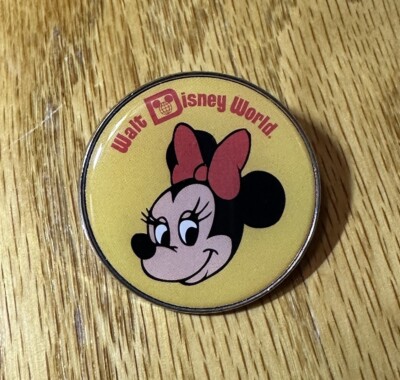 Disney Florida Project Character Buttons Minnie Mouse Mystery Pin LR (K ...