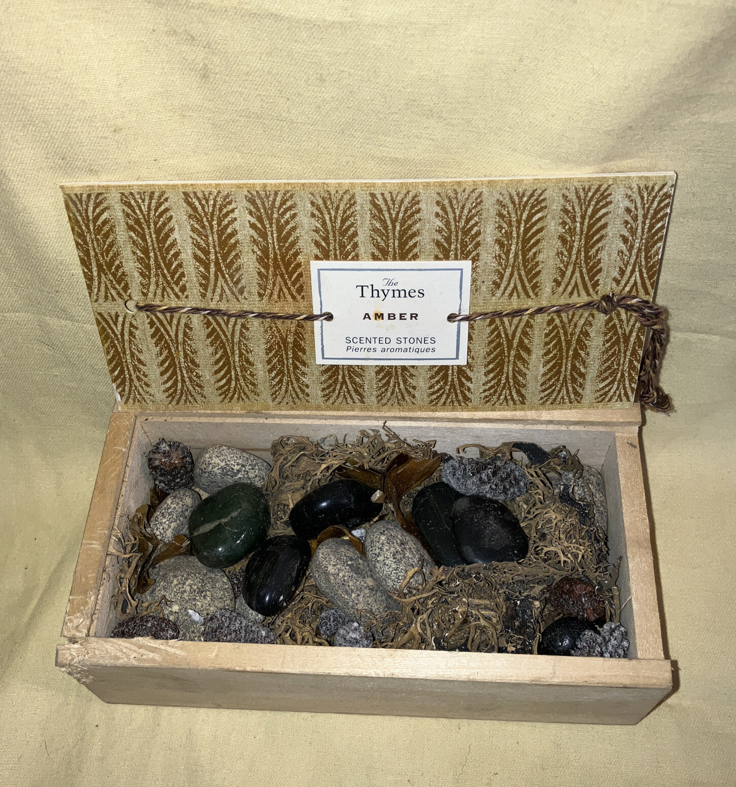 Thymes AMBER SCENTED STONES Pierres aromatiques. | eBay