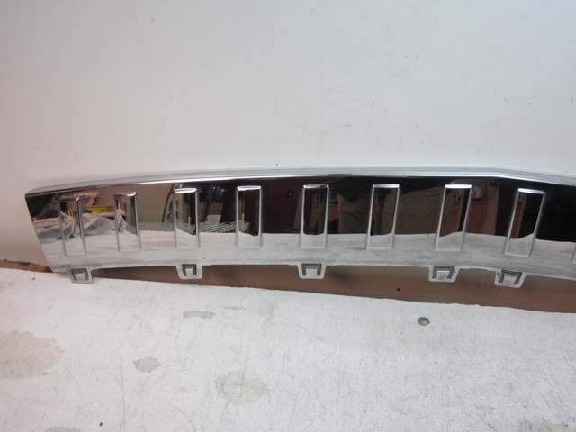 MERCEDES Mercedes-Benz OEM 11-12 Glk350 Rear Bumper-step Pad 2048850311 ...