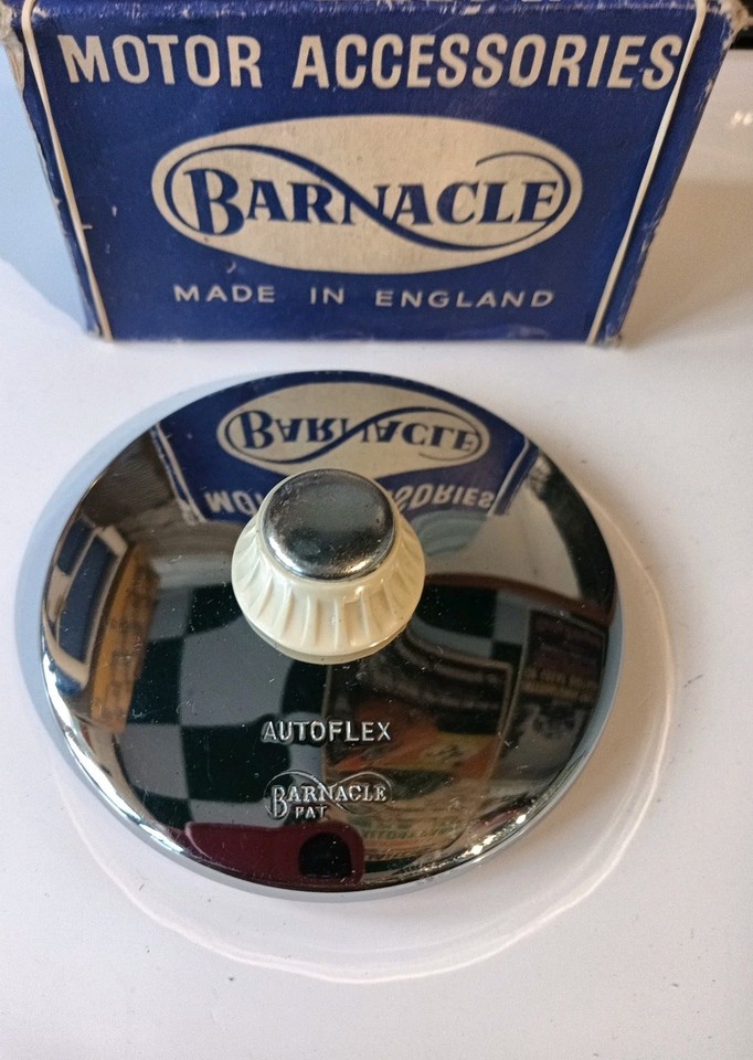 Vintage Autoflex Barnacle Pat Suction Tax Disc Holder – Chrome ...