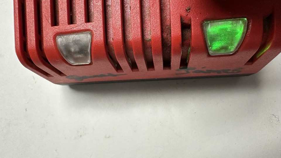 Genuine Milwaukee 48-59-1812 M12 M18 / Rapid Battery Charger /Used ...