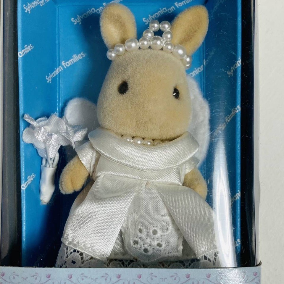 Epoch Sylvanian Families Fairytale Princess Ivory Rabbit Girl Special ...