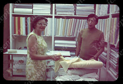 sl92 Original slide 1970’s Hong Kong buying fabric 161a | eBay