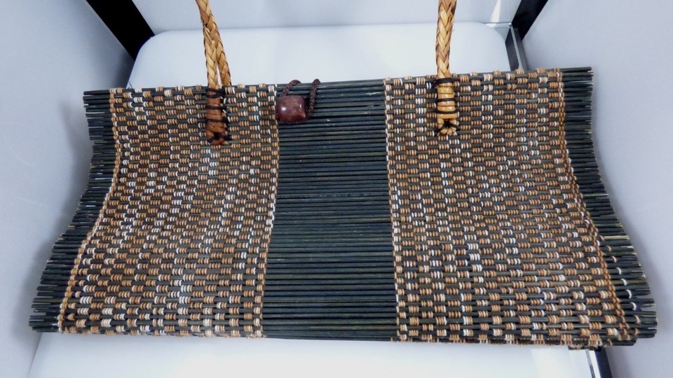 Thailand Purse Handbag Woven Straw Rattan Grass Handmade Flower Brown ...