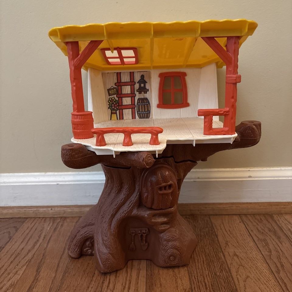 Vintage 1974 Hasbro Weebles WINNIE THE POOH Hunny Tree House + TARZAN ...