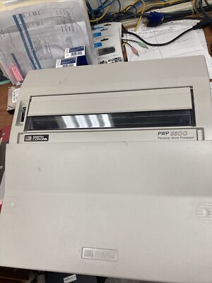 Typewriters & Word Processors - Smith Corona Personal Word Processor