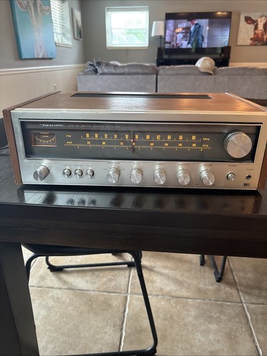 Vintage Realistic STA-52 AM/FM Stereo Receiver with Wood Veneer, Works ...