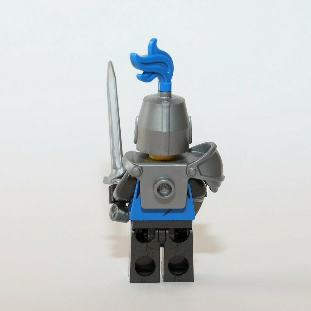 LEGO Black Falcon Knight Minifigure Battle Pack for medieval castle ...