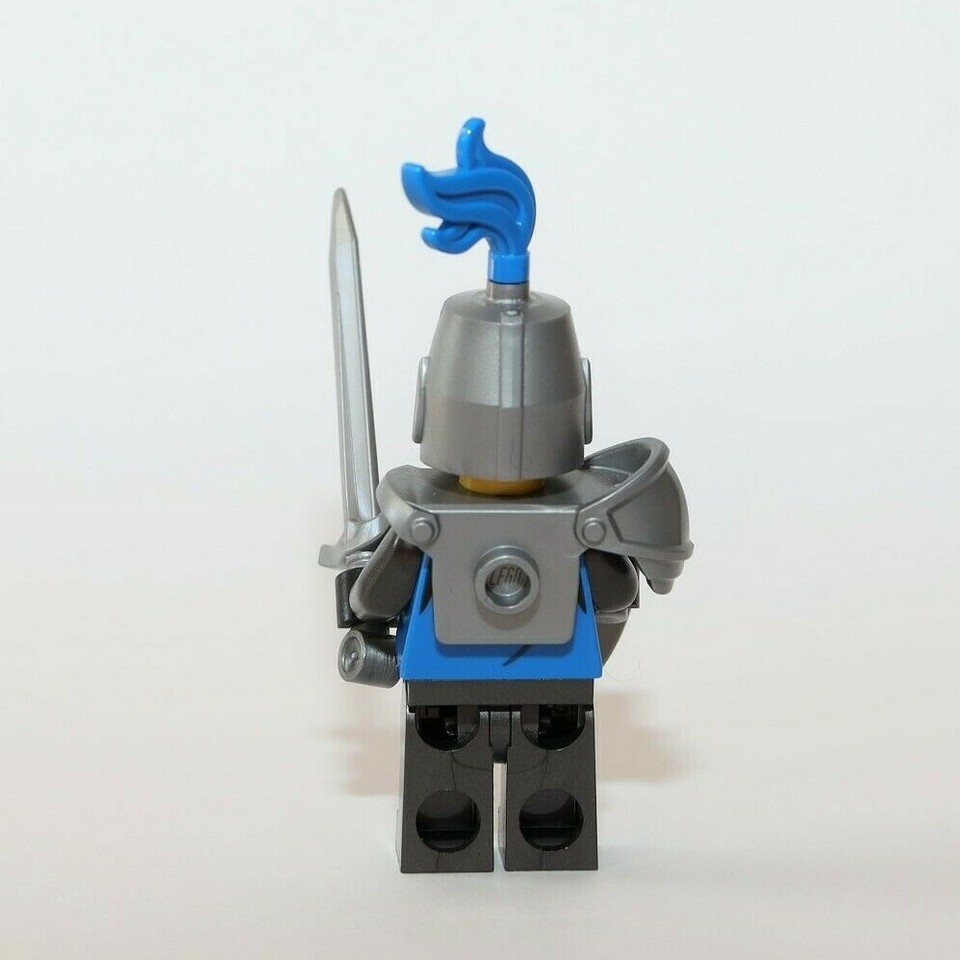 LEGO Black Falcon Knight Minifigure Battle Pack for medieval castle ...