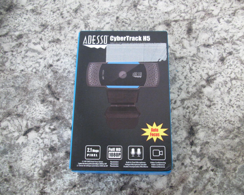 New Adesso CyberTrack H5 1080p HD USB Webcam w/ Built-in Dual ...