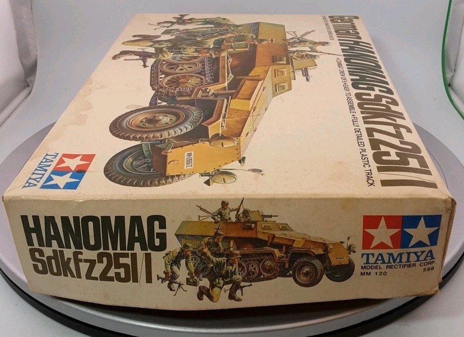 Tamiya OPEN BOX German Hanomag Sdkfz251/1 w/crew 1:35 scale model kit ...