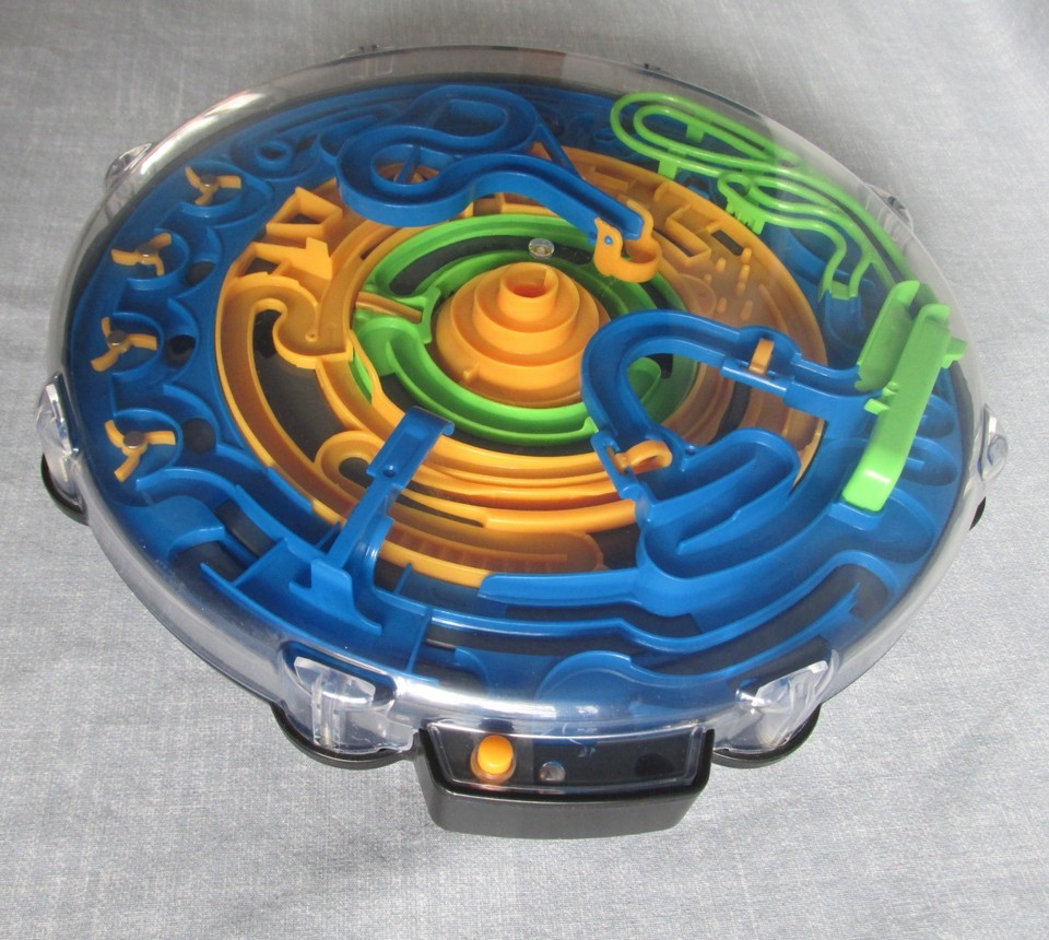 SPIN MASTER PERPLEXUS REVOLUTION RUNNER MOTORIZED 3D SKILL MAZE GAME | eBay