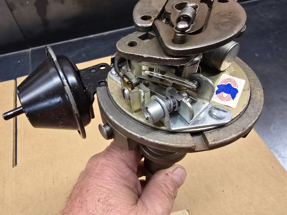 GM Delco Remy Distributor Chevrolet V-8 55-65? No Tag REMANUFACTURED ...