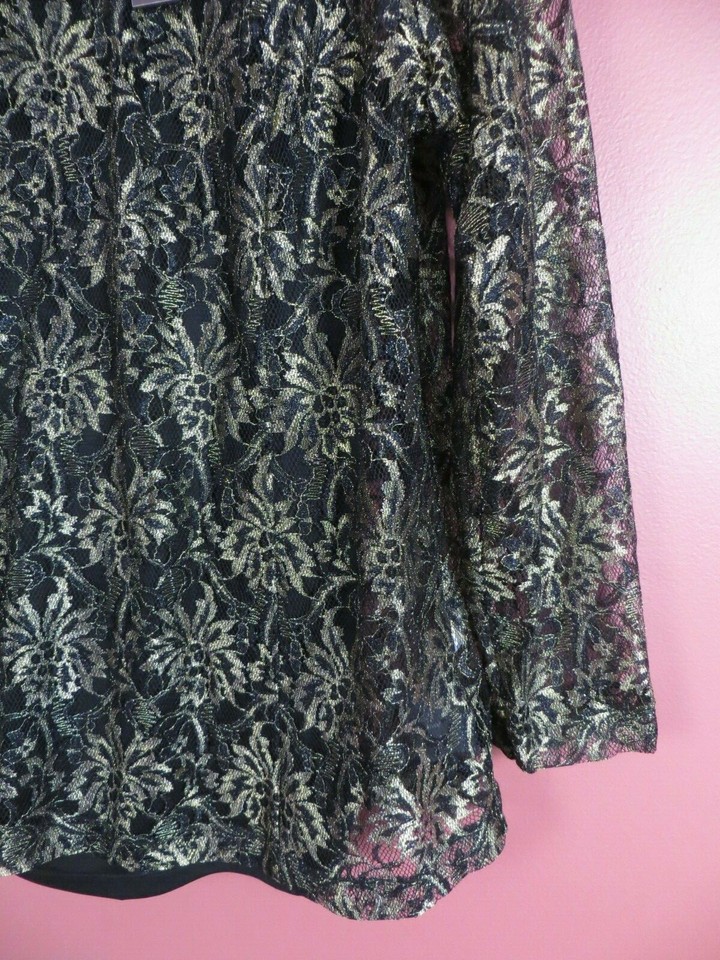 TB09901- NWT DANA BUCHMAN Women Polyester Shiny Lace Blouse Lined ...