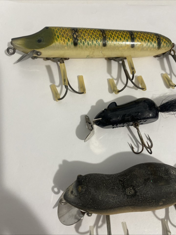 Heddon Lure Lot Of 6 - Vamp, Baby Lucky 13, Go Deeper River Runt, Mouse ...