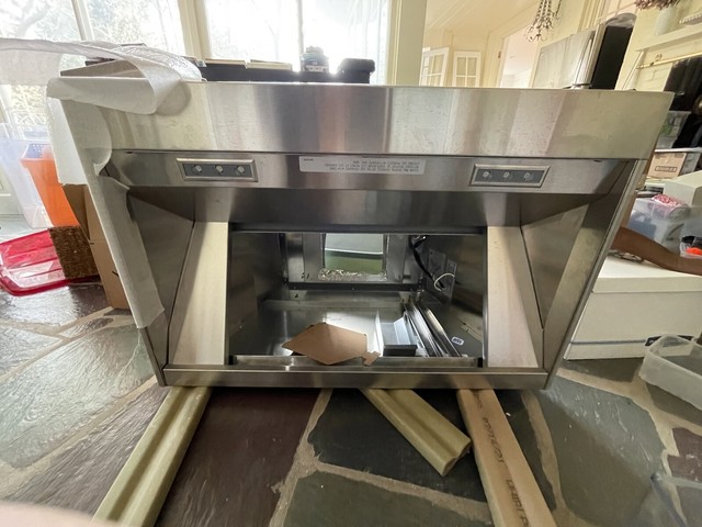 Thermador Professional Series 36" Stainless Chimney Style Wall Hood ...