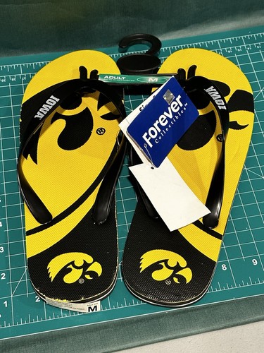 Iowa Hawkeyes Flip Flop Thongs Sandals Adult Size Medium Beach Shower ...