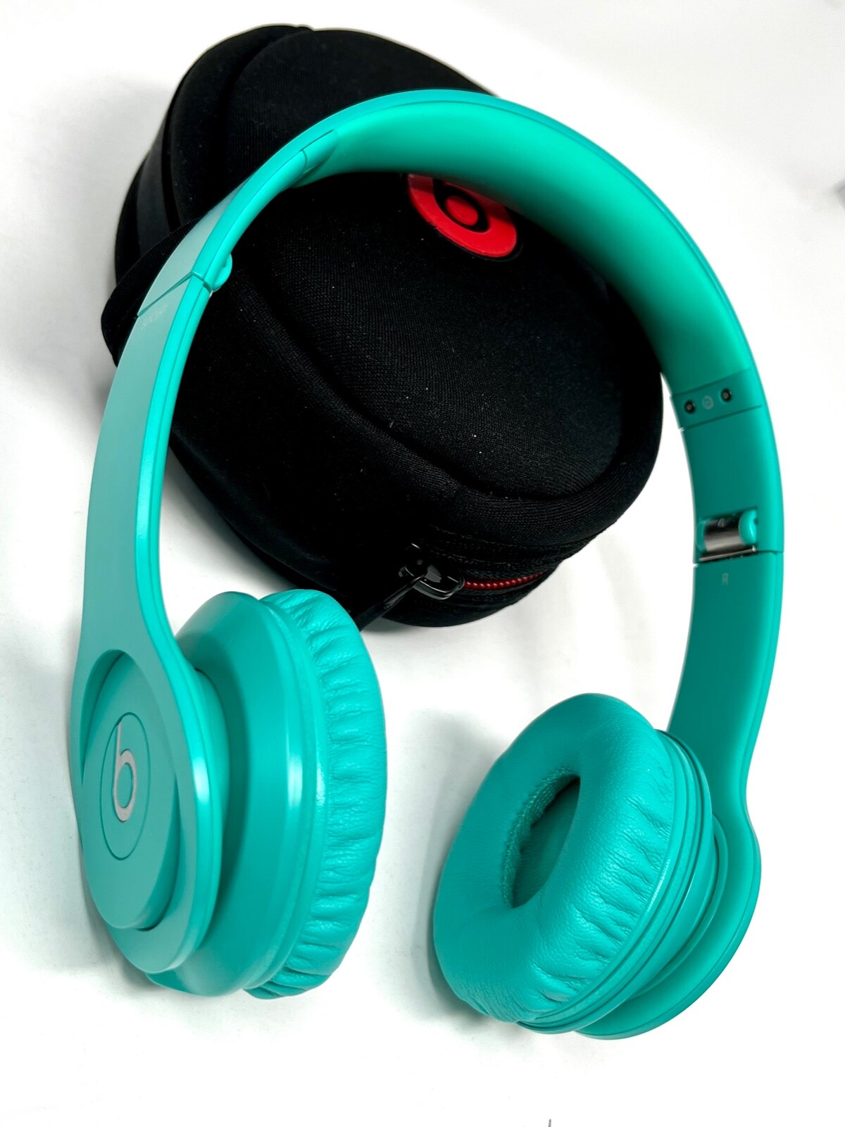 Beats Headphones Turquoise