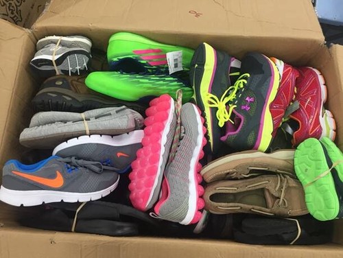 Wholesale Joblot Used Second Hand 25kg Sack of Clothes Shoes Cream ...