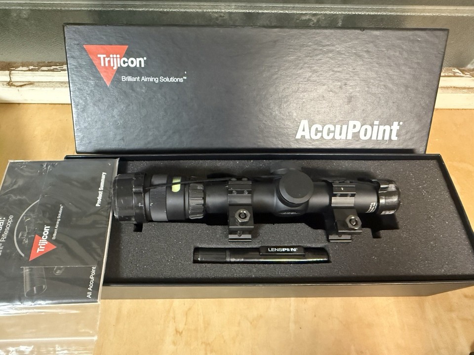 Trijicon AccuPoint TR24G 1-4x24 Rifle Scope Green Triangle Reticle 30mm ...