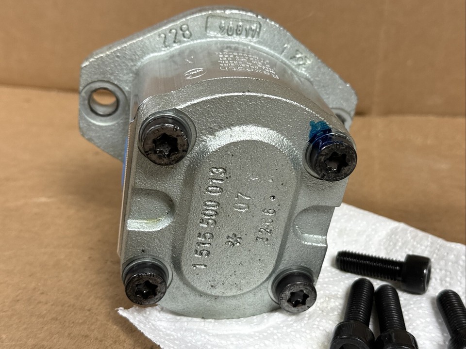 NEW REXROTH 9-510-290-021 EXTERNAL HYDRAULIC GEAR PUMP 17W34-7362 FAST ...