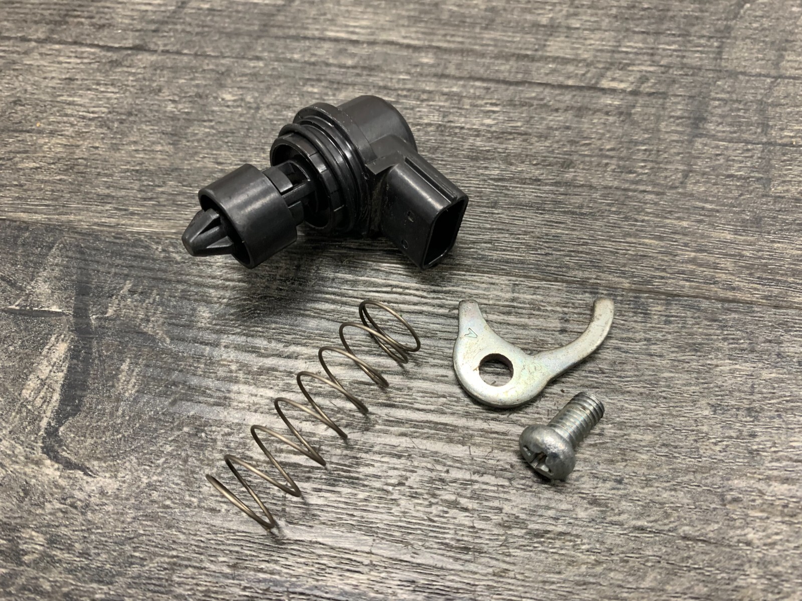 Yamaha R3 FZ07 OEM Throttle Body Stepping Motor * | eBay