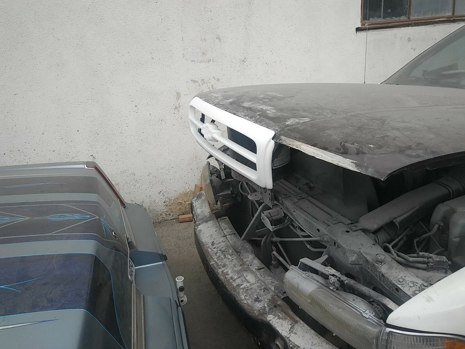 CHEVROLET CAPRICE IMPALA SS CUSTOM GRILL SHELL bowtie NEW DESIGN BOLT ...