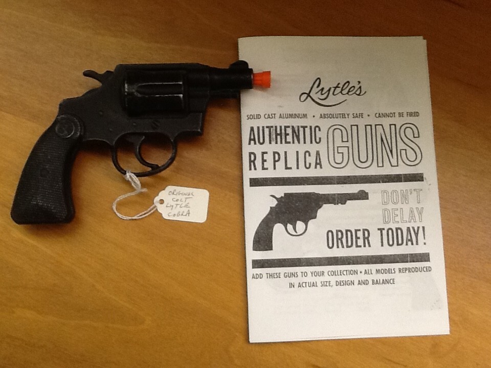 LYTLE COLT 38 ORIGINAL COLT LYTLE COBRA 1950 TOY GUN SOLID CAST WITH ...