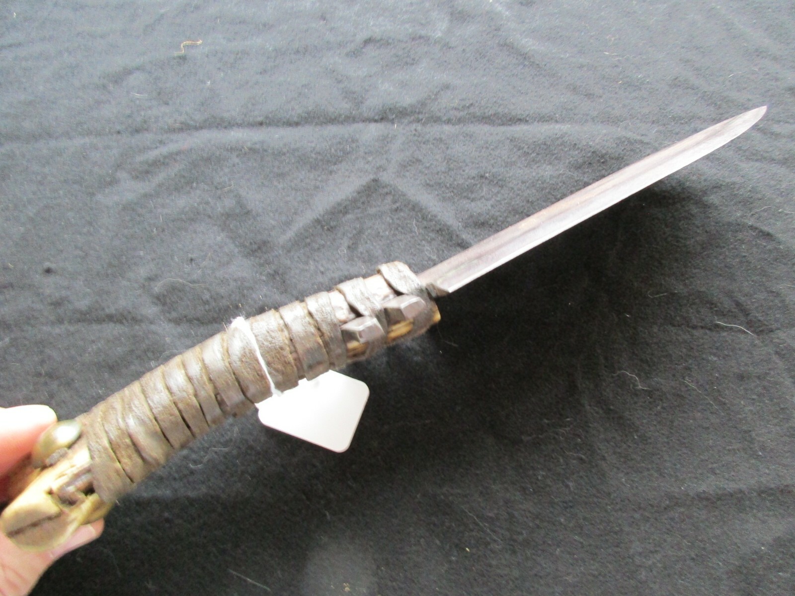 LEATHER WRAPPED HANDLE DAG KNIFE, HEAVY BLADE DAGGER, 13" LENGTH, ATL ...