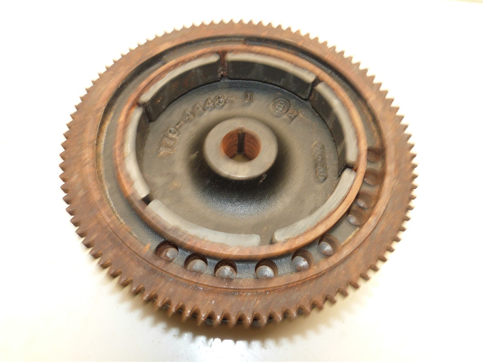 Cub Cadet 2145 2146 2140 Volano motore trattore Onan E140H-N 14 CV | eBay
