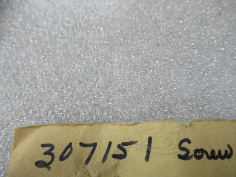 J9C Evinrude Johnson OMC 307151 Screw OEM New Factory Boat Parts | eBay