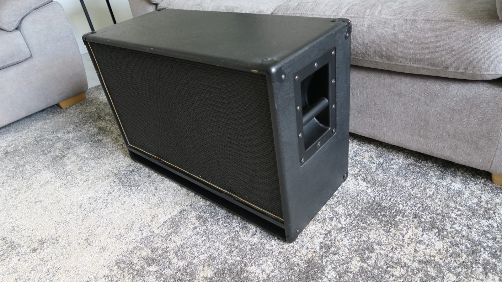 Matrix NL212 stereo cab + RoqSolid cover - Amps £ Discussions on ...