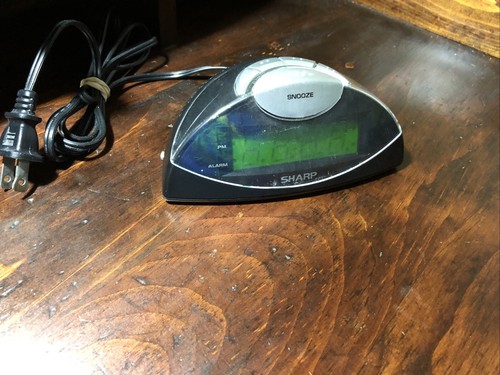 Sharp SPC-019 Green Bright LCD Display Clock Snooze Alarm 9V Battery ...