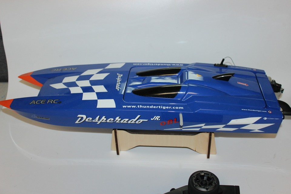 Thunder Tiger Desperado Jr OBL RC Boat Blue Catamaran w Radio | eBay