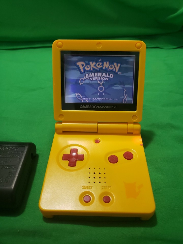 Pikachu Edition Pokemon Nintendo Gameboy Advance sp GBA & charger | eBay