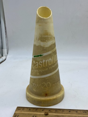 Castrol Castrolite Liquid tungsten Motor Oil Bottle Plastic Top Pourer ...