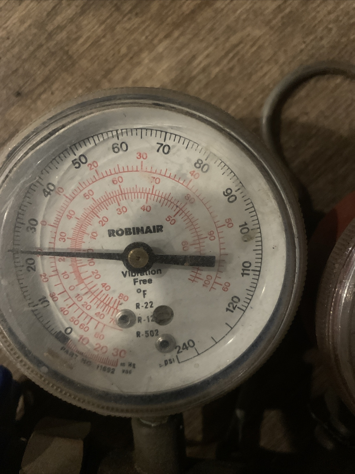 Robinair Manifold Gauge Set For R12 R22 R302 With Hoses and Hanger | eBay