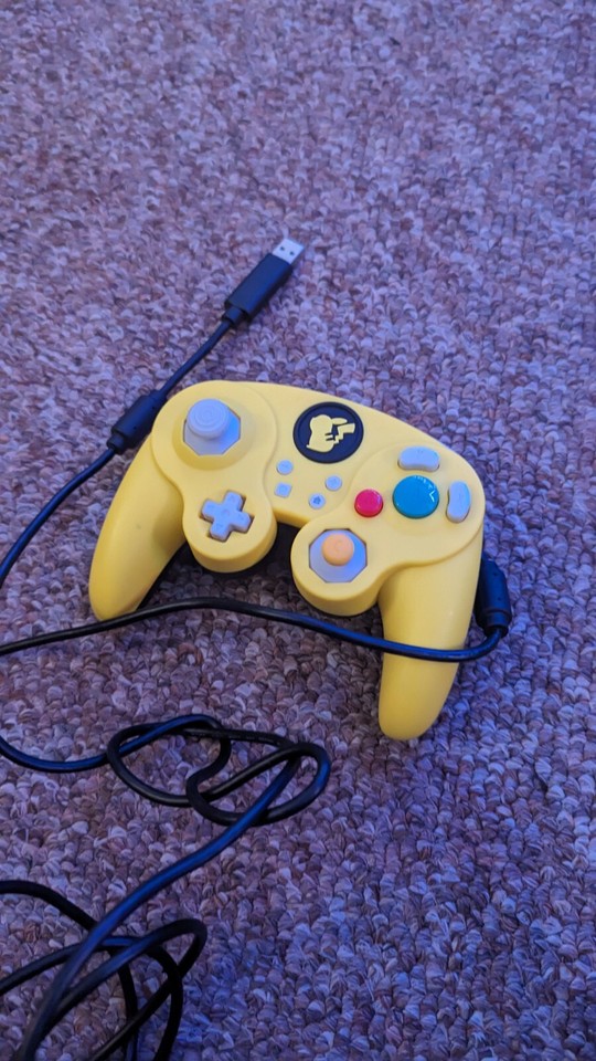 PDP 500-100 Wired Fight Pad Pro GameCube Style USB Controller Pikachu ...