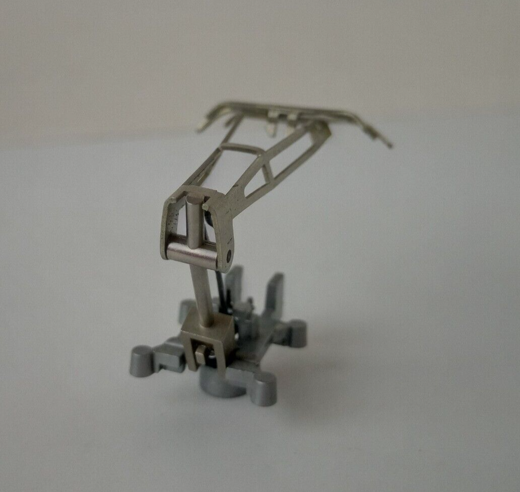 Hornby OO Gauge BR Class 370 APT Advanced Passenger Train Operating ...